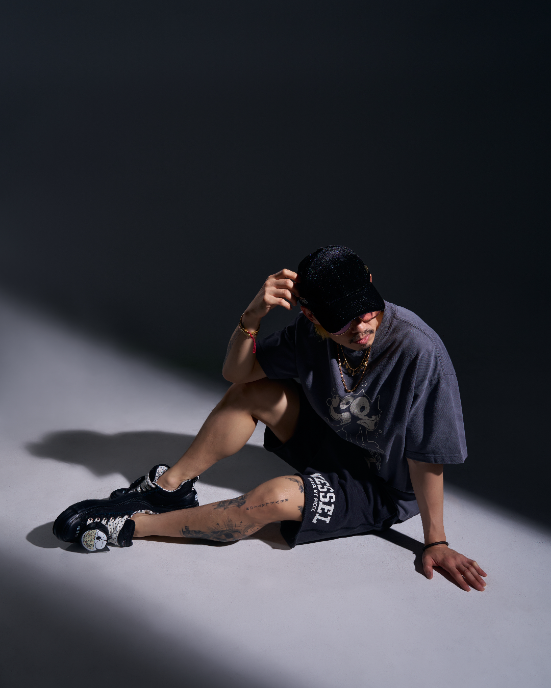 xVESSEL Official Website: Fashion Redefined with Deconstructionism ...